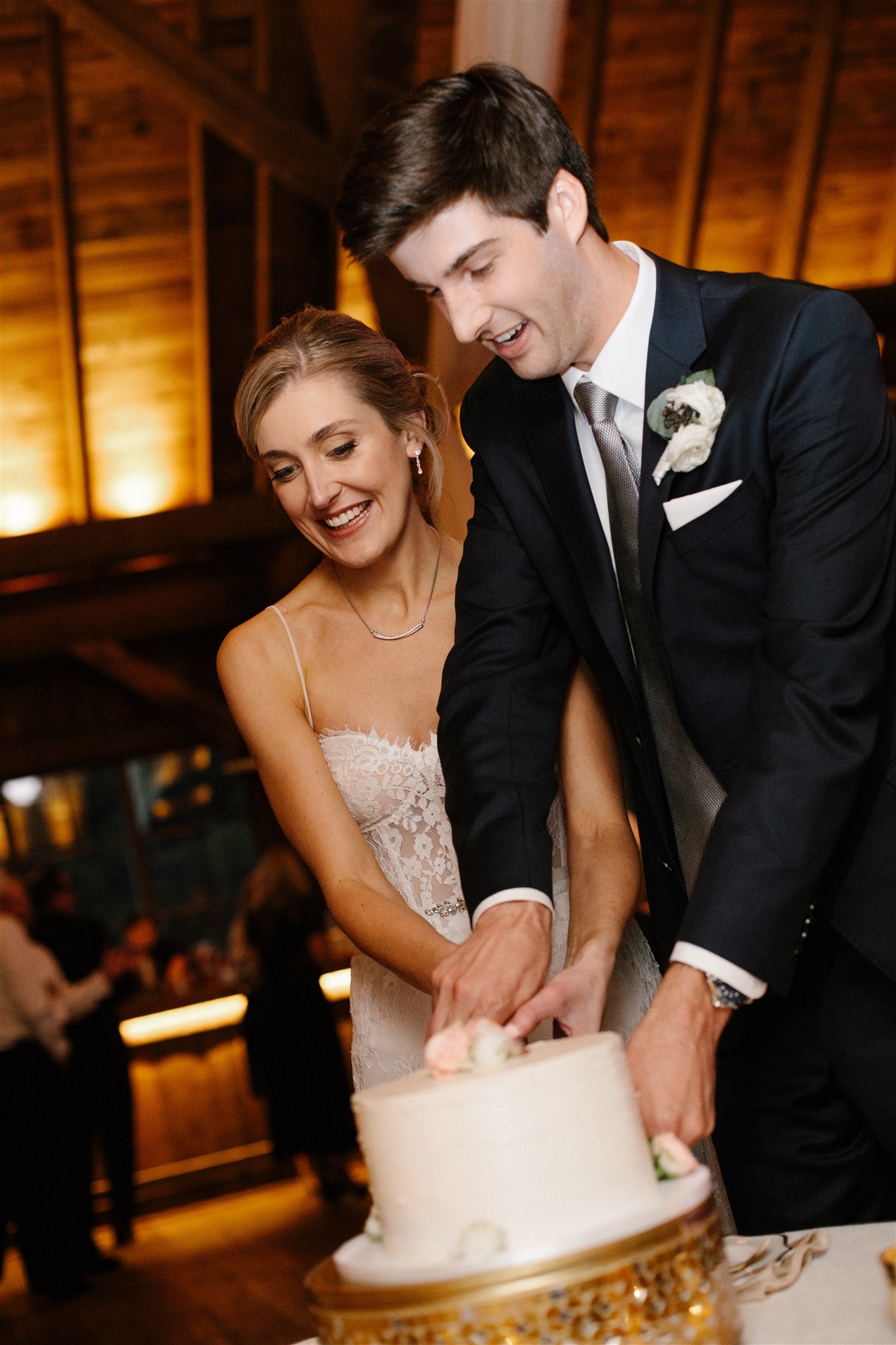 Natalie + John | Private Estate - commonwealthcakecompany.com